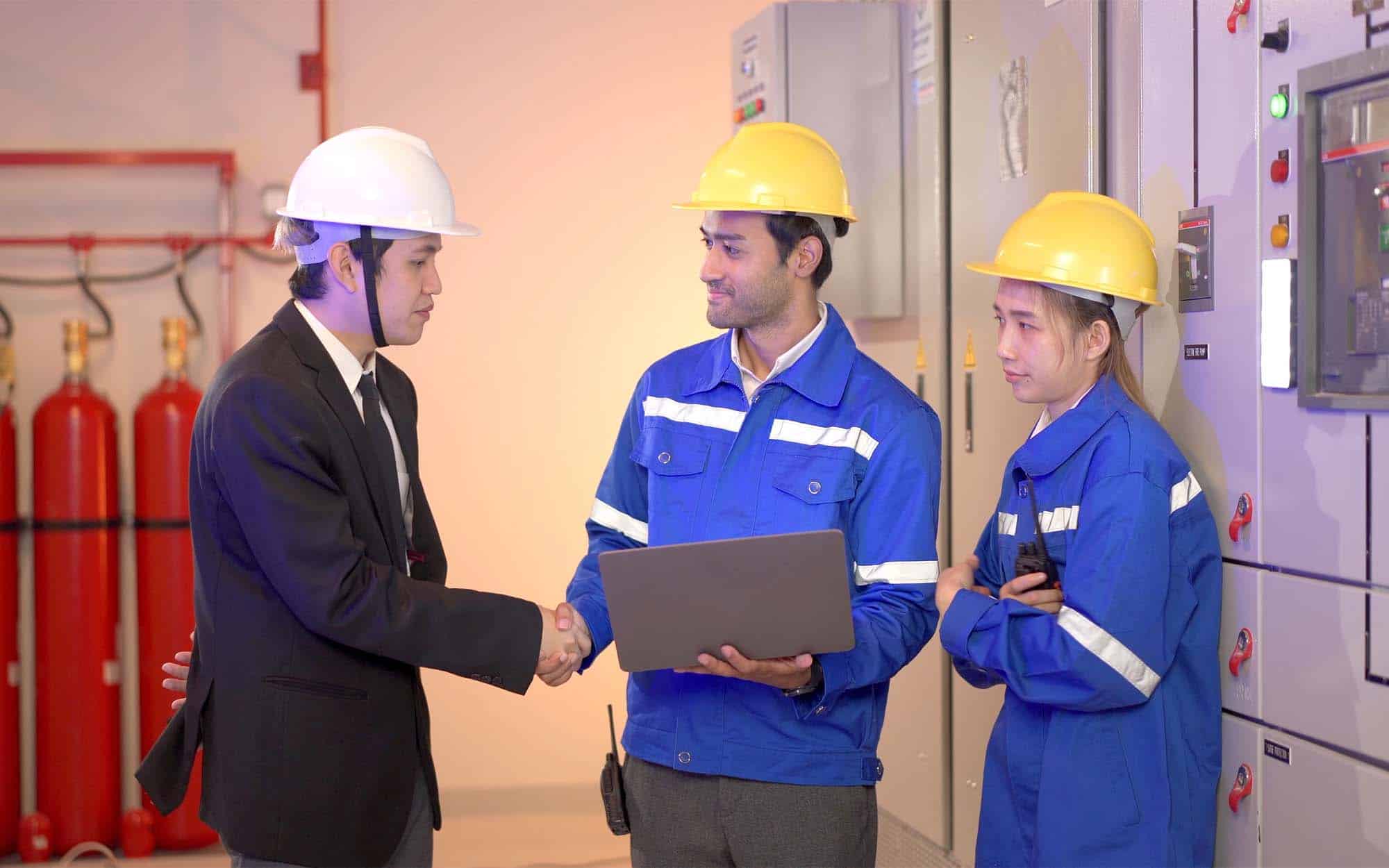 Customer Relationships in Electrical Sales | LWWC